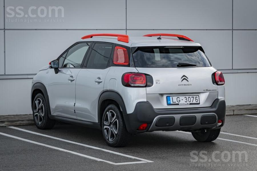 Grey Citroen c3-aircross 2018 in Riga, with an engine capacity of 1.20 L and mileage of 75 thousand km for 8150 €, photo 7 on AUTOMOTO.COM.LV