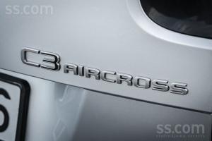 Grey Citroen c3-aircross 2018 in Riga, with an engine capacity of 1.20 L and mileage of 75 thousand km for 8150 €, photo 9 on AUTOMOTO.COM.LV