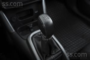 Grey Citroen c3-aircross 2018 in Riga, with an engine capacity of 1.20 L and mileage of 75 thousand km for 8150 €, photo 22 on AUTOMOTO.COM.LV