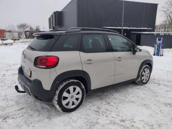 Grey Citroen c3-aircross 2019 in Kaunas, with an engine capacity of 1.50 L and mileage of 129 thousand km for 10400 €, photo 6 on AUTOMOTO.COM.LV