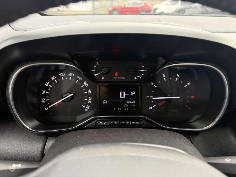 Серый Ситроен C3 Aircross 2019 в Таураге, объемом двигателя 1.20 л и пробегом 84 тыс. км за 8400 €, фото 14 на AUTOMOTO.COM.LV