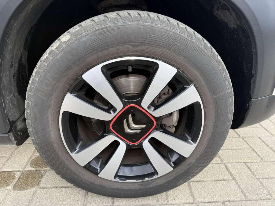 Серый Ситроен C3 Aircross 2019 в Таураге, объемом двигателя 1.20 л и пробегом 84 тыс. км за 8400 €, фото 31 на AUTOMOTO.COM.LV