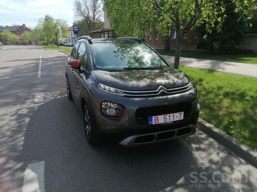 Pelēks Citroen c3-aircross 2020 Daugavpils, ar dzinēja tilpumu 1.50 L un nobraukumu 107 tūkst. km par 7900 €, foto 10 vietnē AUTOMOTO.COM.LV