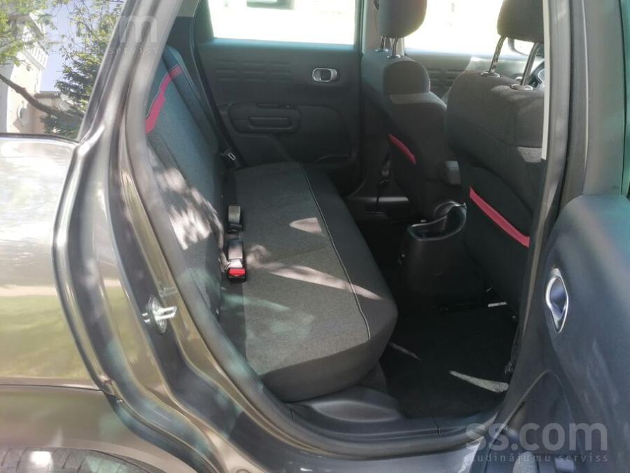 Pelēks Citroen c3-aircross 2020 Daugavpils, ar dzinēja tilpumu 1.50 L un nobraukumu 107 tūkst. km par 7900 €, foto 20 vietnē AUTOMOTO.COM.LV