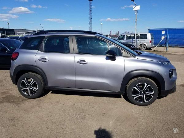 Grey Citroen c3-aircross 2020 in Kaunas, with an engine capacity of 1.50 L and mileage of 80 thousand km for 8990 €, photo 4 on AUTOMOTO.COM.LV