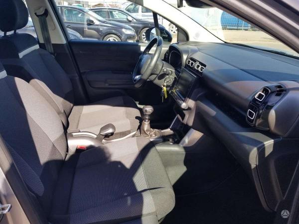 Grey Citroen c3-aircross 2020 in Kaunas, with an engine capacity of 1.50 L and mileage of 80 thousand km for 8990 €, photo 9 on AUTOMOTO.COM.LV