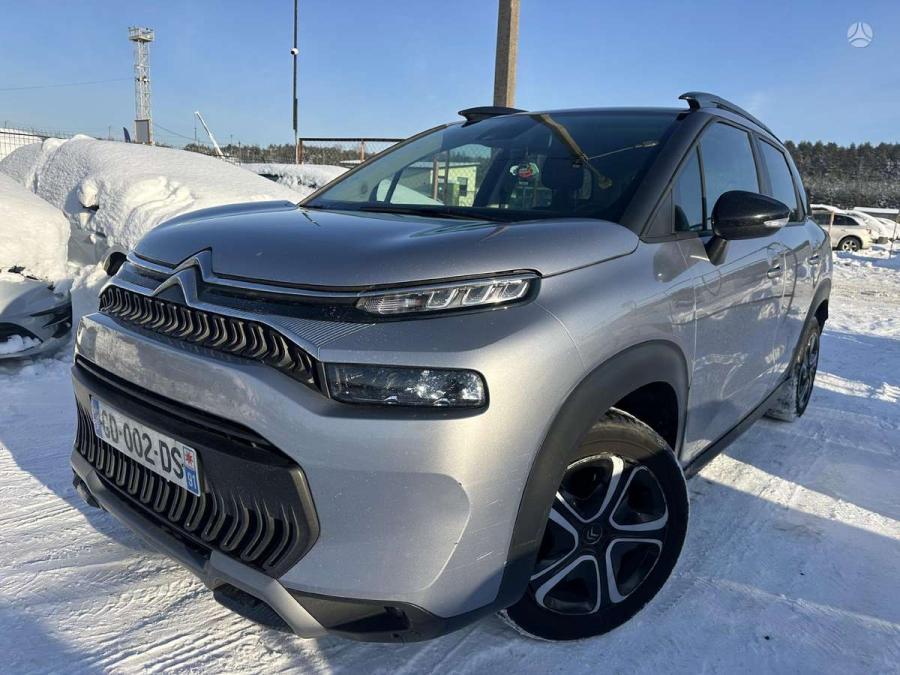 Pelēks Citroen c3-aircross 2021 Viļņa, ar dzinēja tilpumu 1.50 L un nobraukumu 185 tūkst. km par 10889 €, foto 1 vietnē AUTOMOTO.COM.LV