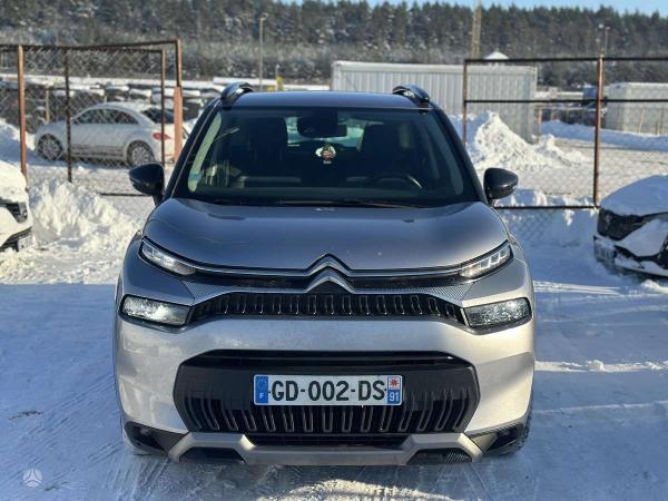 Pelēks Citroen c3-aircross 2021 Viļņa, ar dzinēja tilpumu 1.50 L un nobraukumu 185 tūkst. km par 10889 €, foto 2 vietnē AUTOMOTO.COM.LV