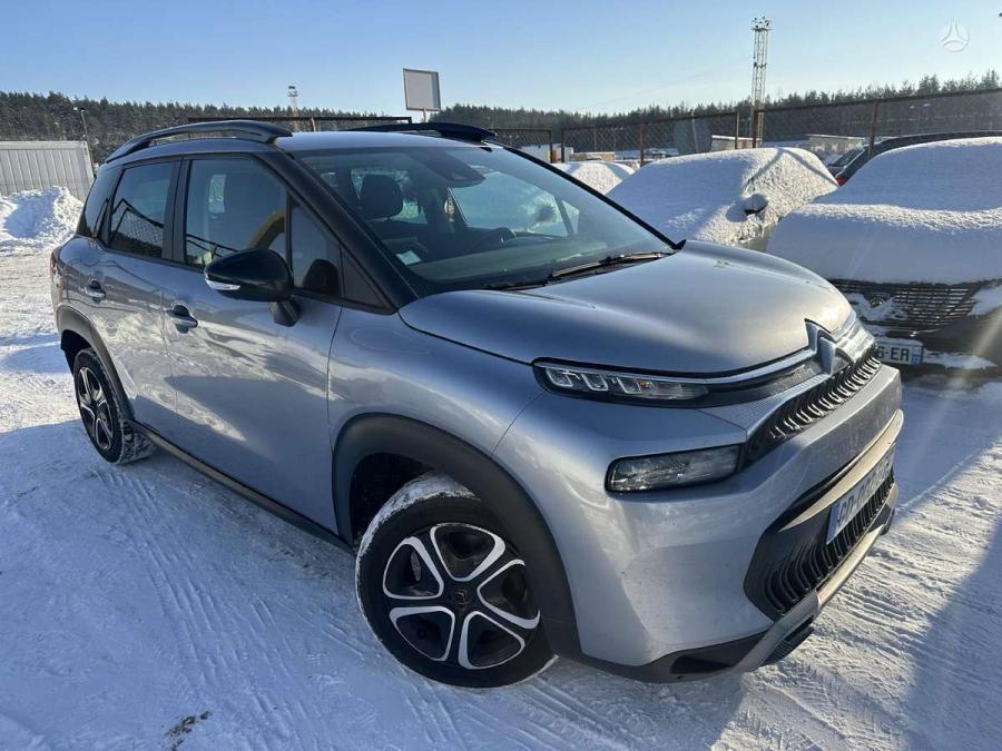 Pelēks Citroen c3-aircross 2021 Viļņa, ar dzinēja tilpumu 1.50 L un nobraukumu 185 tūkst. km par 10889 €, foto 3 vietnē AUTOMOTO.COM.LV