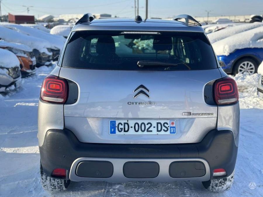 Pelēks Citroen c3-aircross 2021 Viļņa, ar dzinēja tilpumu 1.50 L un nobraukumu 185 tūkst. km par 10889 €, foto 4 vietnē AUTOMOTO.COM.LV