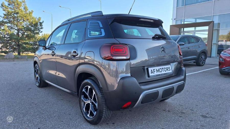 Pelēks Citroen c3-aircross 2022 Kauņa, ar dzinēja tilpumu 1.20 L un nobraukumu 197 tūkst. km par 17600 €, foto 24 vietnē AUTOMOTO.COM.LV