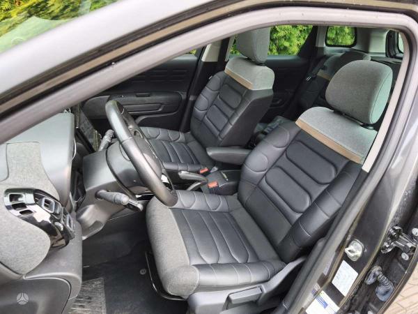 Grey Citroen c3-aircross 2022 in Marijampole, with an engine capacity of 1.50 L and mileage of 86 thousand km for 11193 €, photo 11 on AUTOMOTO.COM.LV
