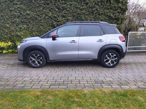 Grey Citroen c3-aircross 2022 in Kalvarija, with an engine capacity of 1.20 L and mileage of 97 thousand km for 10830 €, photo 2 on AUTOMOTO.COM.LV