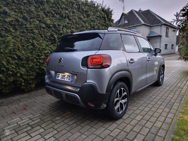 Grey Citroen c3-aircross 2022 in Kalvarija, with an engine capacity of 1.20 L and mileage of 97 thousand km for 10830 €, photo 7 on AUTOMOTO.COM.LV