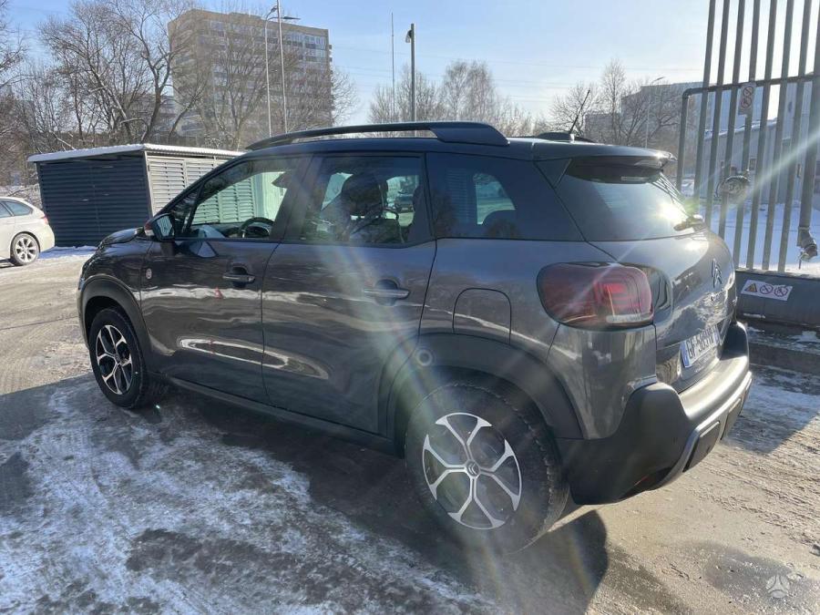Pelēks Citroen c3-aircross 2022 Viļņa, ar dzinēja tilpumu 1.20 L un nobraukumu 28 tūkst. km par 10700 €, foto 6 vietnē AUTOMOTO.COM.LV