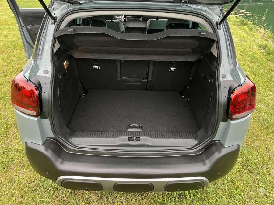 Pelēks Citroen c3-aircross 2022 Tauragė, ar dzinēja tilpumu 1.20 L un nobraukumu 53 tūkst. km par 13500 €, foto 19 vietnē AUTOMOTO.COM.LV