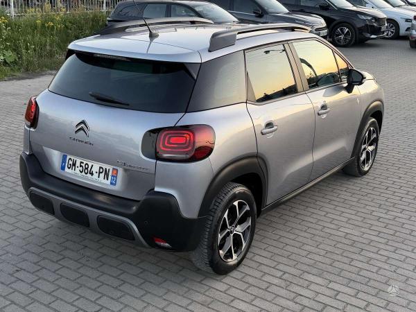 Grey Citroen c3-aircross 2023 in Marijampole, with an engine capacity of 1.20 L and mileage of 115 thousand km for 10527 €, photo 10 on AUTOMOTO.COM.LV
