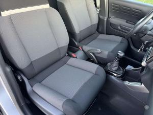 Grey Citroen c3-aircross 2023 in Marijampole, with an engine capacity of 1.20 L and mileage of 115 thousand km for 10527 €, photo 24 on AUTOMOTO.COM.LV
