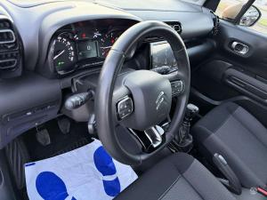 Grey Citroen c3-aircross 2023 in Marijampole, with an engine capacity of 1.20 L and mileage of 115 thousand km for 10527 €, photo 30 on AUTOMOTO.COM.LV