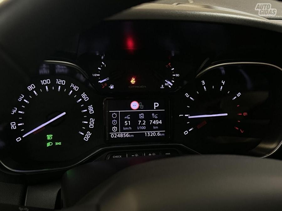Серый Ситроен C3 Aircross 2024 в Вильнюс, объемом двигателя 1.20 л и пробегом 25 тыс. км за 15000 €, фото 15 на AUTOMOTO.COM.LV