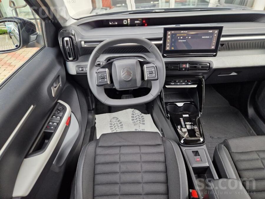 Серый Ситроен C3 Aircross 2026 в Рига, объемом двигателя 1.20 л и пробегом 8 тыс. км за 20900 €, фото 8 на AUTOMOTO.COM.LV