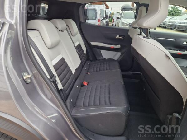 Pelēks Citroen c3-aircross 2026 Rīga, ar dzinēja tilpumu 1.20 L un nobraukumu 8 tūkst. km par 20900 €, foto 11 vietnē AUTOMOTO.COM.LV