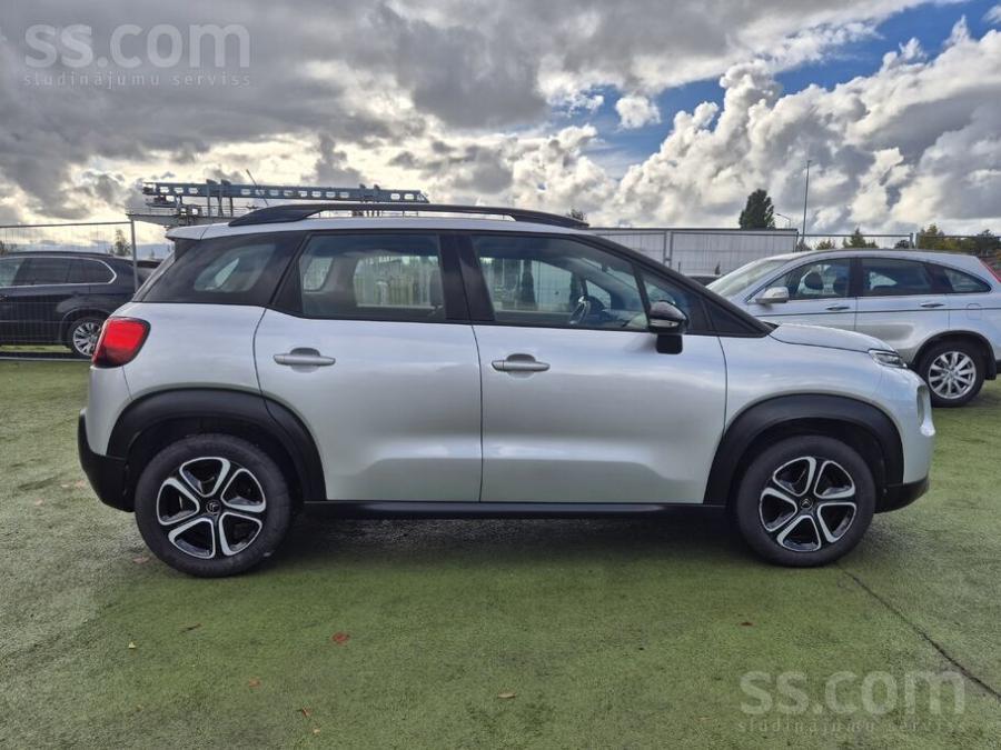 Серый Ситроен C3 Aircross 2017 в Лиепая, объемом двигателя 1.20 л и пробегом 135 тыс. км за 8200 €, фото 5 на AUTOMOTO.COM.LV