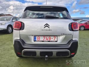 Серый Ситроен C3 Aircross 2017 в Лиепая, объемом двигателя 1.20 л и пробегом 135 тыс. км за 8200 €, фото 7 на AUTOMOTO.COM.LV