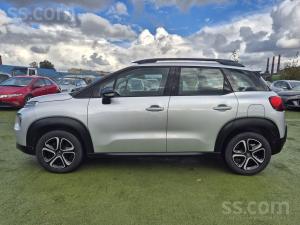 Серый Ситроен C3 Aircross 2017 в Лиепая, объемом двигателя 1.20 л и пробегом 135 тыс. км за 8200 €, фото 8 на AUTOMOTO.COM.LV
