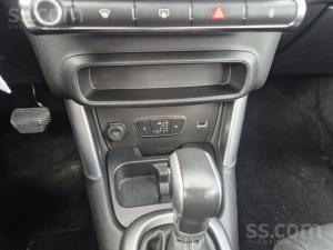 Серый Ситроен C3 Aircross 2017 в Лиепая, объемом двигателя 1.20 л и пробегом 135 тыс. км за 8200 €, фото 12 на AUTOMOTO.COM.LV