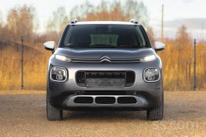 Серый Ситроен C3 Aircross 2018 в Елгава, объемом двигателя 1.20 л и пробегом 158 тыс. км за 10000 €, фото 3 на AUTOMOTO.COM.LV