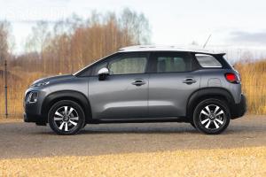 Серый Ситроен C3 Aircross 2018 в Елгава, объемом двигателя 1.20 л и пробегом 158 тыс. км за 10000 €, фото 5 на AUTOMOTO.COM.LV