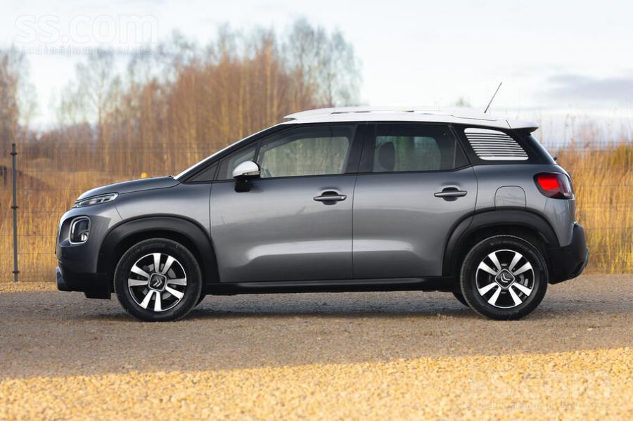 Серый Ситроен C3 Aircross 2018 в Елгава, объемом двигателя 1.20 л и пробегом 158 тыс. км за 10000 €, фото 5 на AUTOMOTO.COM.LV