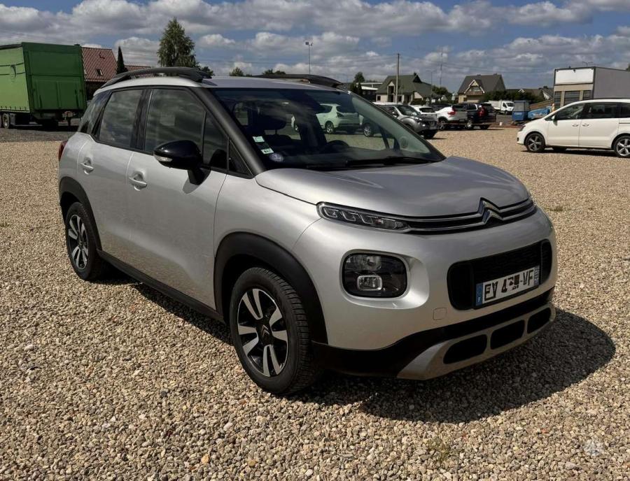 Grey Citroen c3-aircross 2018 in Taurage, with an engine capacity of 1.20 L and mileage of 108 thousand km for 6400 €, photo 1 on AUTOMOTO.COM.LV