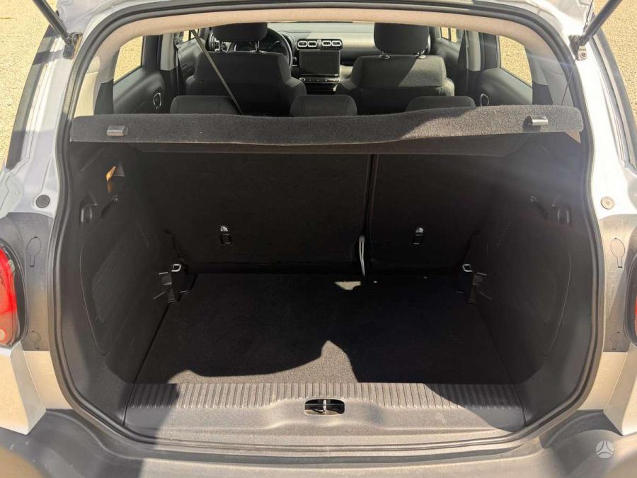 Grey Citroen c3-aircross 2018 in Taurage, with an engine capacity of 1.20 L and mileage of 108 thousand km for 6400 €, photo 9 on AUTOMOTO.COM.LV