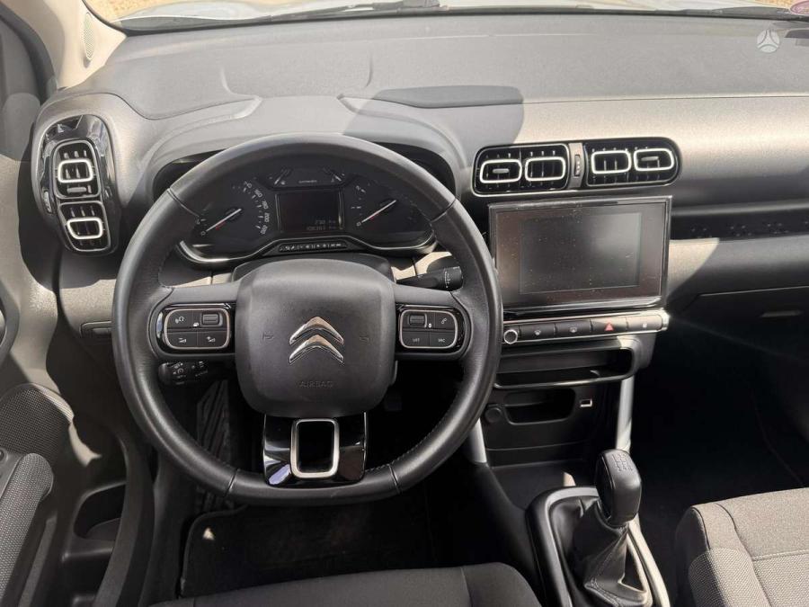 Grey Citroen c3-aircross 2018 in Taurage, with an engine capacity of 1.20 L and mileage of 108 thousand km for 6400 €, photo 13 on AUTOMOTO.COM.LV