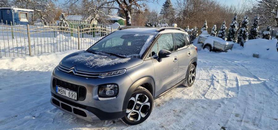Серый Ситроен C3 Aircross 2019 в Вильнюс, объемом двигателя 1.20 л и пробегом 191 тыс. км за 9000 €, фото 1 на AUTOMOTO.COM.LV