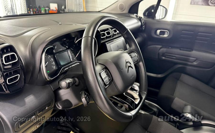 Серый Ситроен C3 Aircross 2019 в Таллин, объемом двигателя 1.20 л и пробегом 88 тыс. км за 10999 €, фото 7 на AUTOMOTO.COM.LV