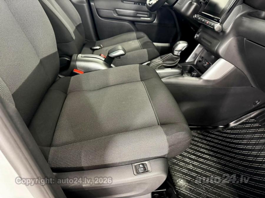 Серый Ситроен C3 Aircross 2019 в Таллин, объемом двигателя 1.20 л и пробегом 88 тыс. км за 10999 €, фото 11 на AUTOMOTO.COM.LV
