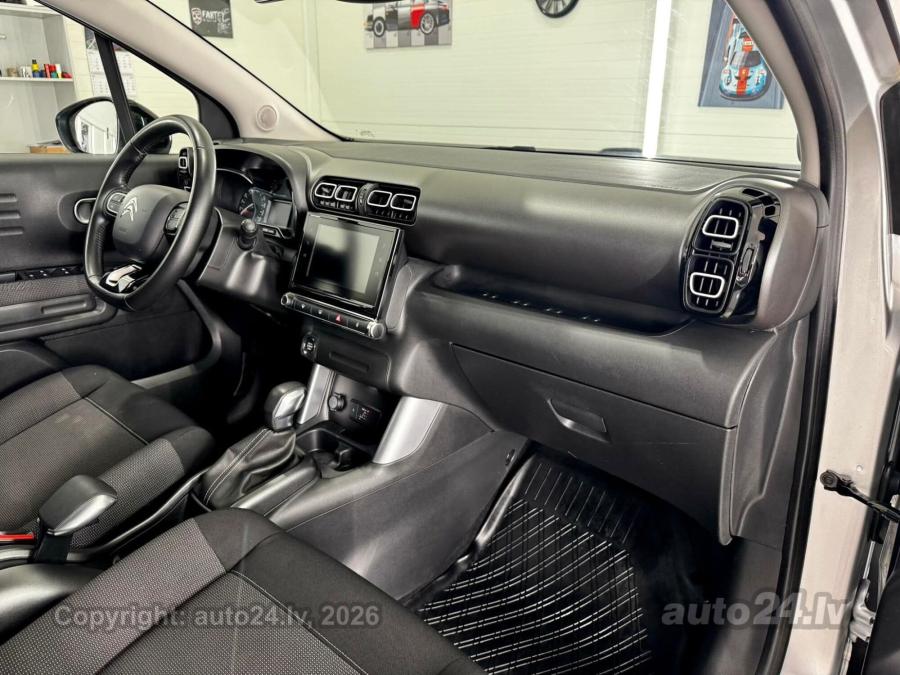 Серый Ситроен C3 Aircross 2019 в Таллин, объемом двигателя 1.20 л и пробегом 88 тыс. км за 10999 €, фото 12 на AUTOMOTO.COM.LV
