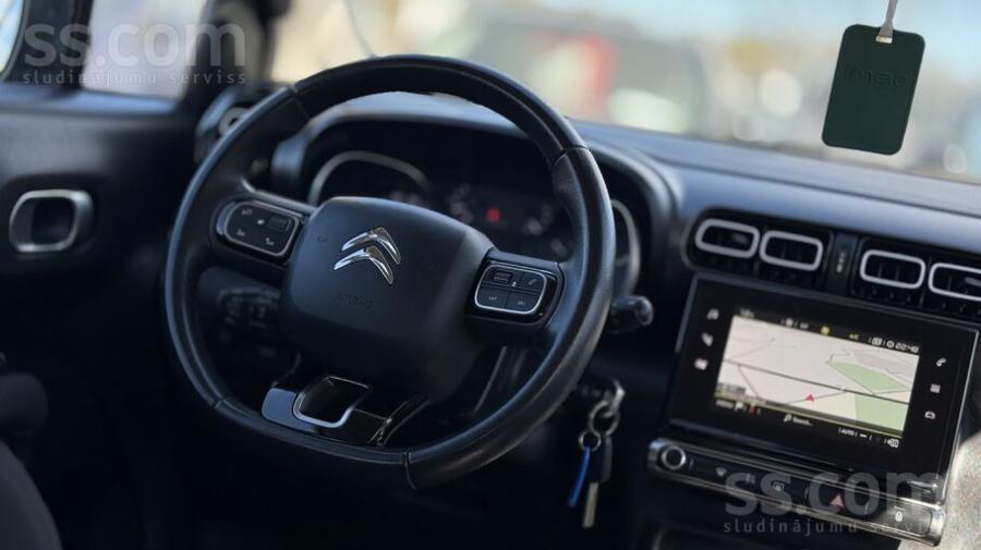 Серый Ситроен C3 Aircross 2019 в Елгава, объемом двигателя 1.20 л и пробегом 127 тыс. км за 8490 €, фото 11 на AUTOMOTO.COM.LV