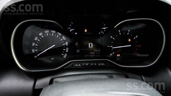 Grey Citroen c3-aircross 2022 in Bauska, with an engine capacity of 1.50 L and mileage of 71 thousand km for 12000 €, photo 6 on AUTOMOTO.COM.LV