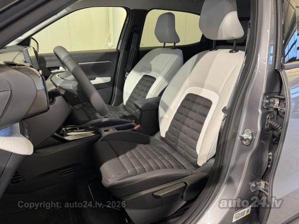 Pelēks Citroen c3-aircross 2025 Tallina, ar dzinēja tilpumu 1.20 L un nobraukumu 16 tūkst. km par 20900 €, foto 9 vietnē AUTOMOTO.COM.LV