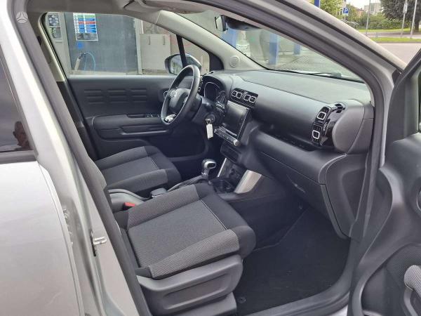 Grey Citroen c3-aircross 2018 in Taurage, with an engine capacity of 1.20 L and mileage of 129 thousand km for 7400 €, photo 8 on AUTOMOTO.COM.LV