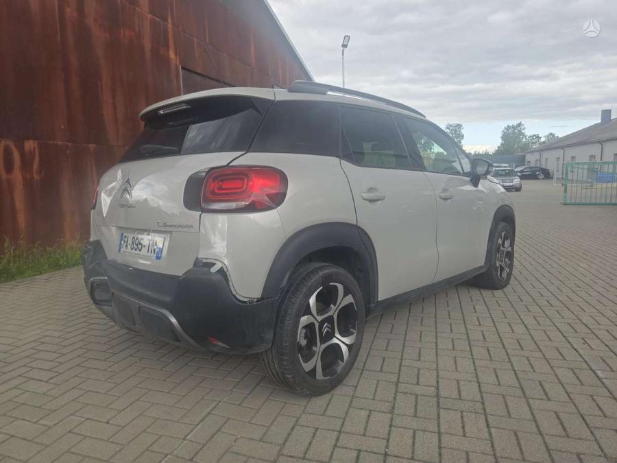 Pelēks Citroen c3-aircross 2018 Tauragė, ar dzinēja tilpumu 1.20 L un nobraukumu 130 tūkst. km par 3950 €, foto 7 vietnē AUTOMOTO.COM.LV