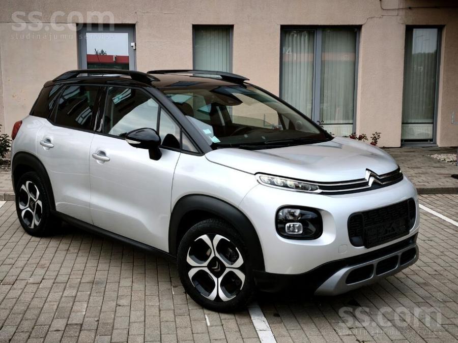 Серый Ситроен C3 Aircross 2018 в Елгава, объемом двигателя 1.20 л и пробегом 140 тыс. км за 8490 €, фото 1 на AUTOMOTO.COM.LV