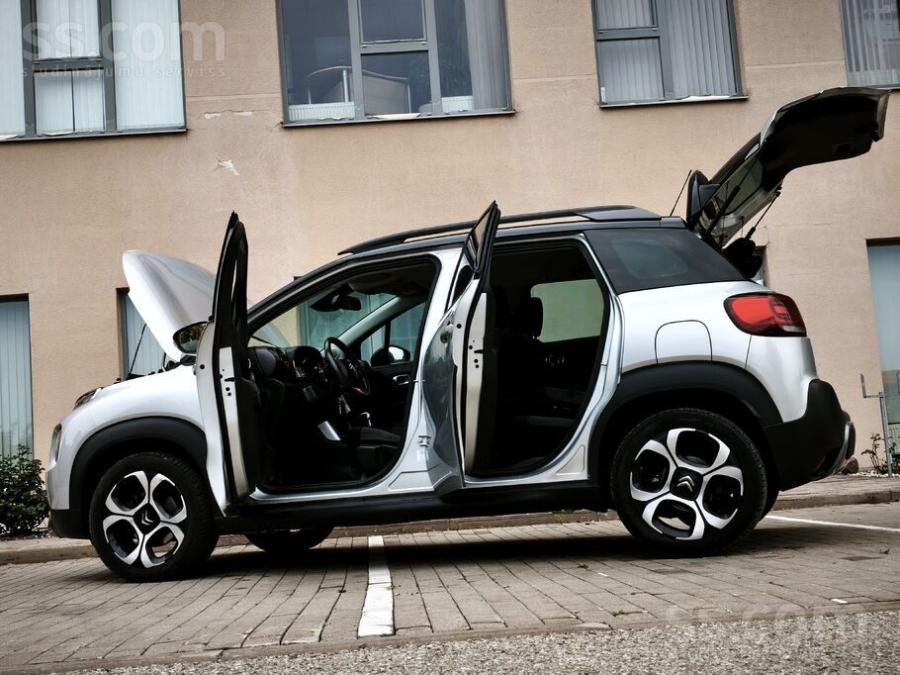 Серый Ситроен C3 Aircross 2018 в Елгава, объемом двигателя 1.20 л и пробегом 140 тыс. км за 8490 €, фото 9 на AUTOMOTO.COM.LV