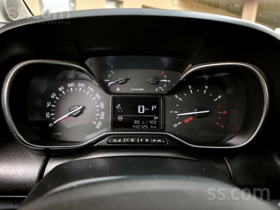 Серый Ситроен C3 Aircross 2018 в Елгава, объемом двигателя 1.20 л и пробегом 140 тыс. км за 8490 €, фото 24 на AUTOMOTO.COM.LV