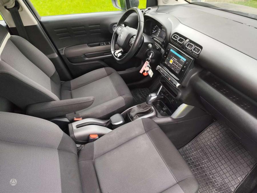 Pelēks Citroen c3-aircross 2022 Viļņa, ar dzinēja tilpumu 1.50 L un nobraukumu 130 tūkst. km par 9899 €, foto 3 vietnē AUTOMOTO.COM.LV
