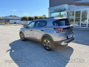 Pelēks Citroen c3-aircross 2025 Jehvi, ar dzinēja tilpumu 1.20 L un nobraukumu 6 tūkst. km par 24490 €, foto 6 vietnē AUTOMOTO.COM.LV